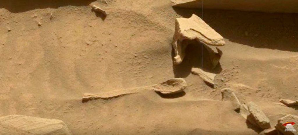 La NASA captura imágenes de una cuchara en Marte. Increible