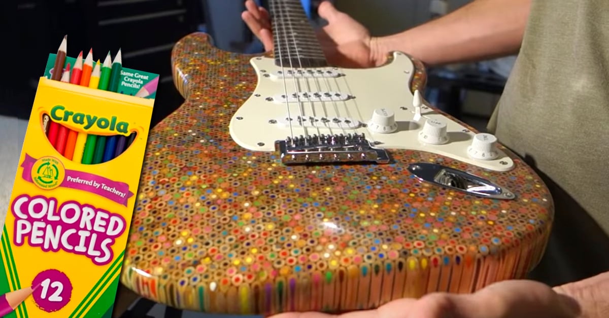 Fabrica una guitarra eléctrica utilizando 1200 colores