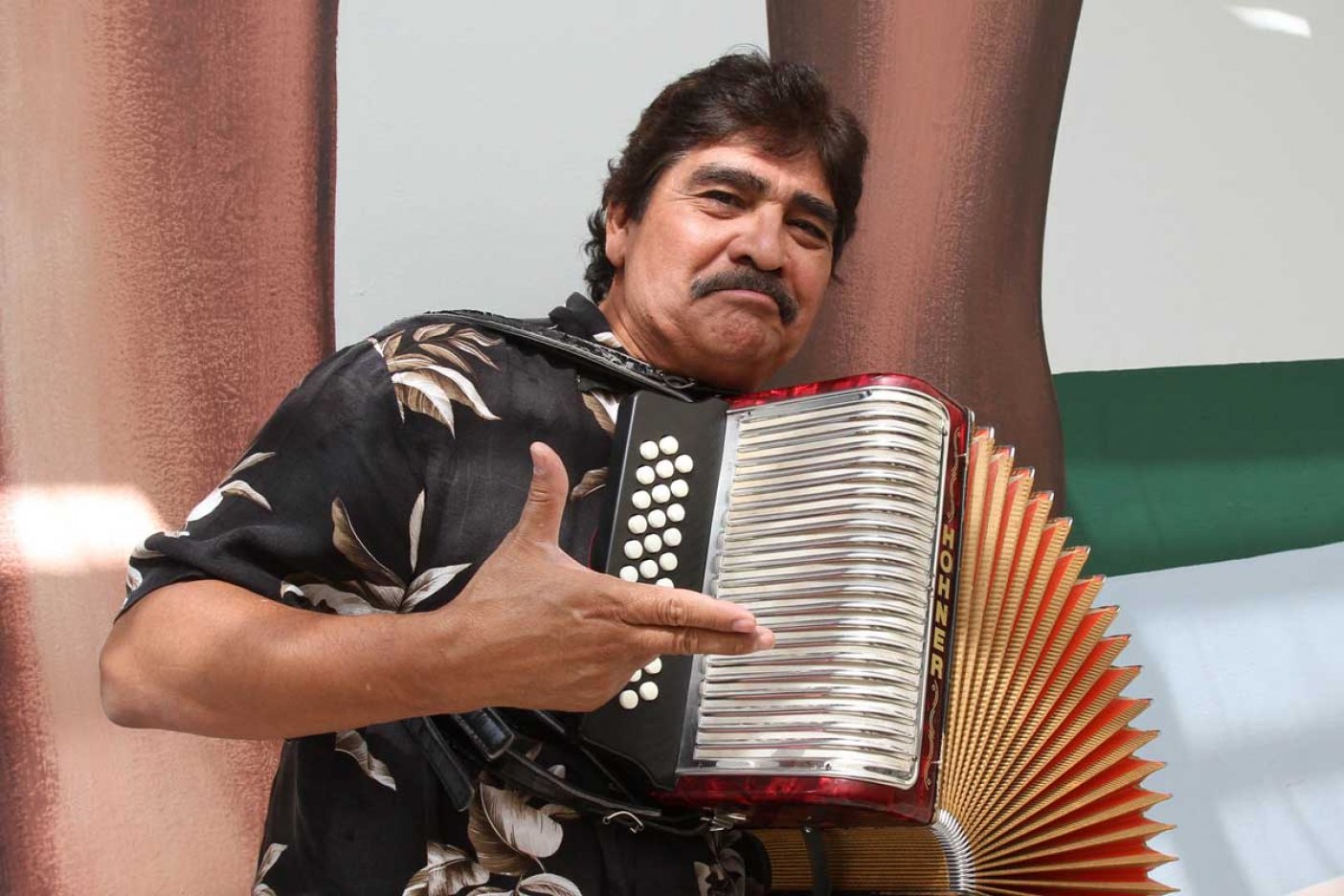 Fallece el músico mexicano Celso Piña de un infarto