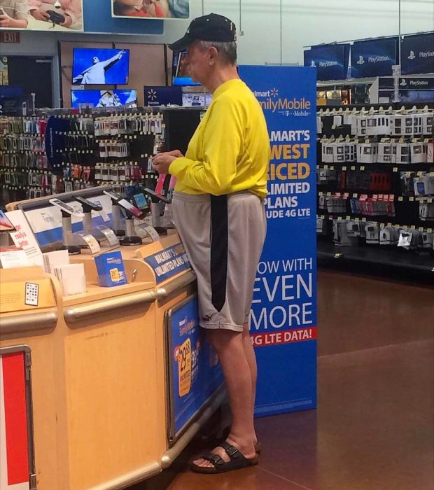 25 Papás vestidos con la moda más cómoda y graciosa