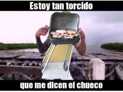 Hizo carne asada en su asador chueco y ‘le llovieron’ memes