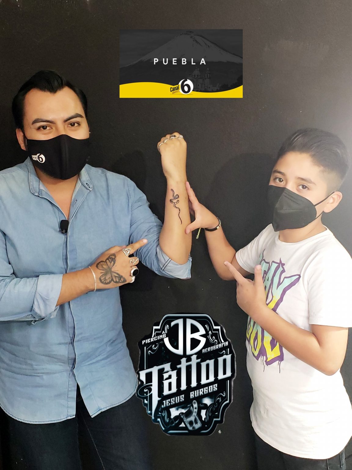 El niño tatuador; tiene 11 años y marca la piel de sus clientes