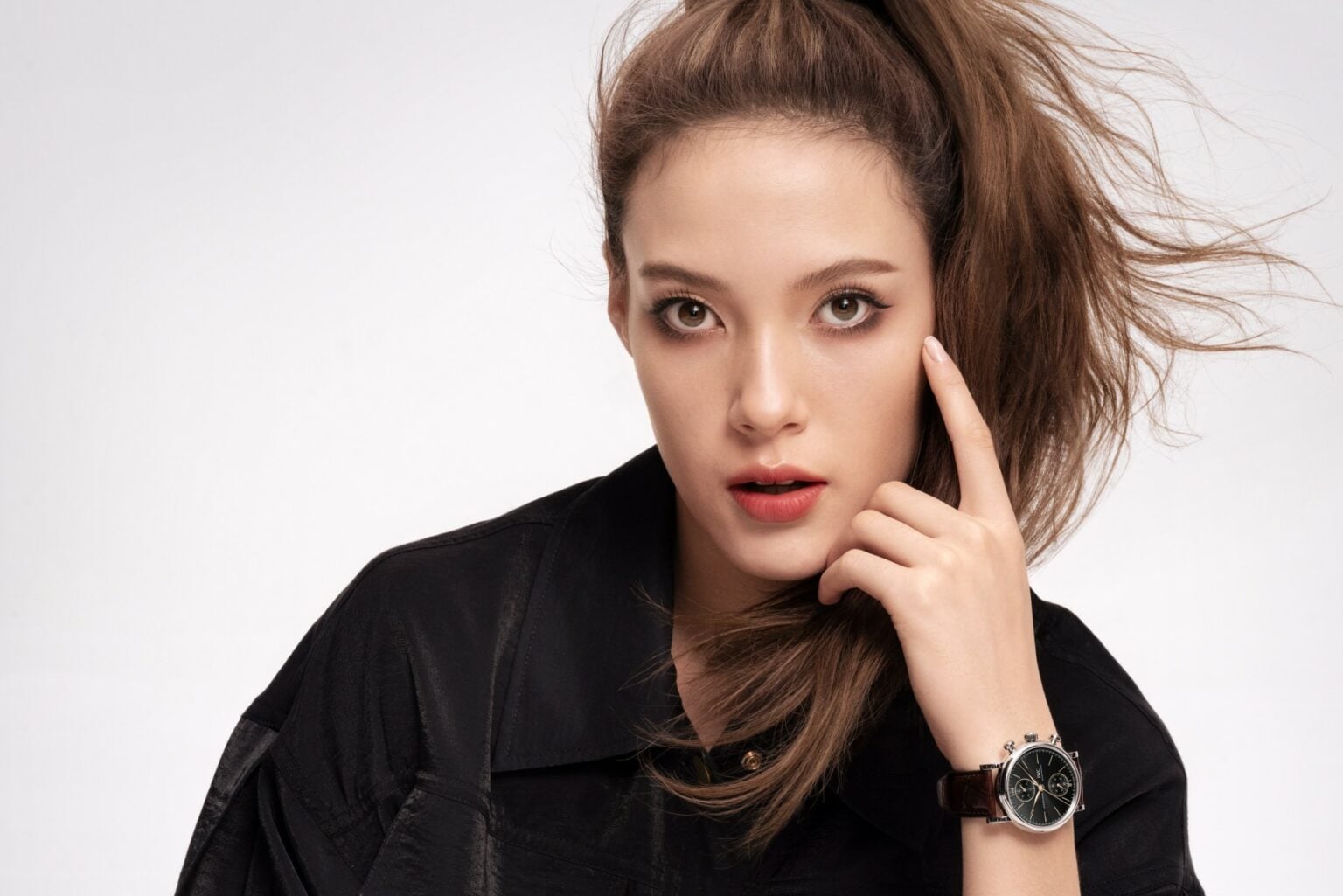 Eileen Gu, la modelo que ganó un oro olímpico en esquí acrobático