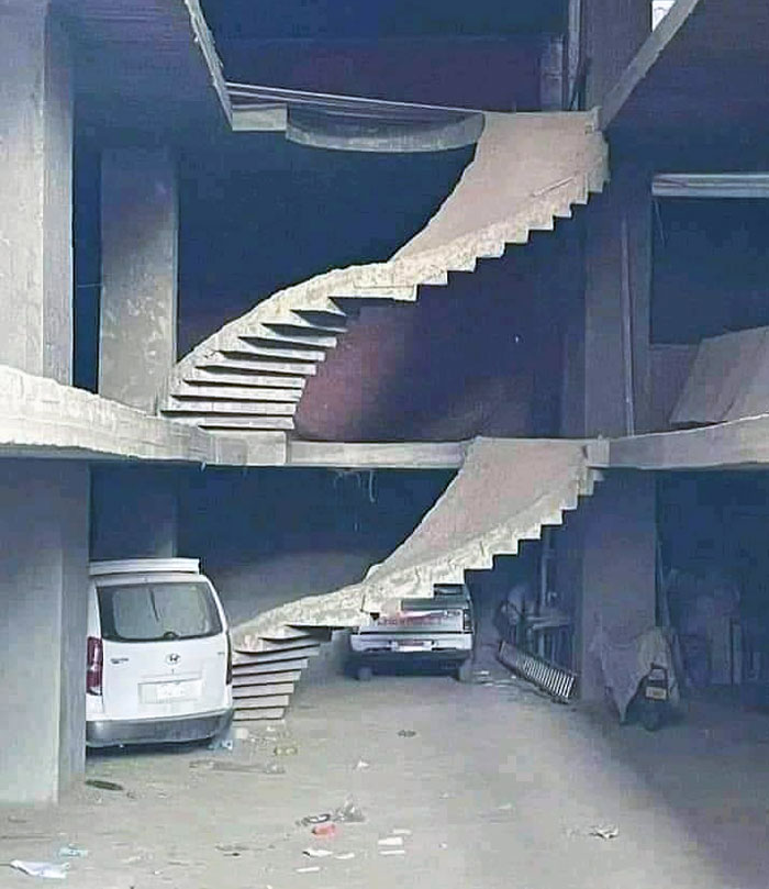 22 Escaleras increíbles, horribles, inútiles y hasta peligrosas