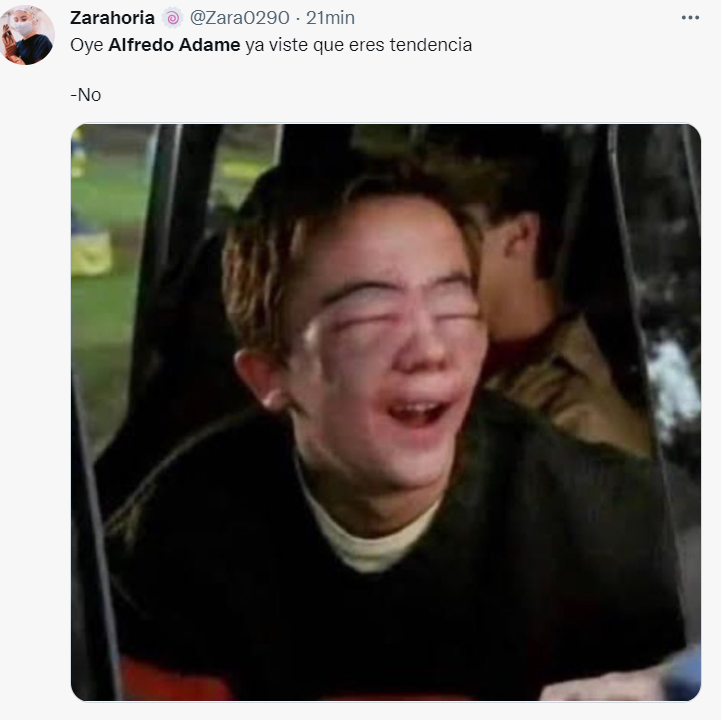 Alfredo Adame Es Golpeado Brutalmente Afuera De Su Casa
