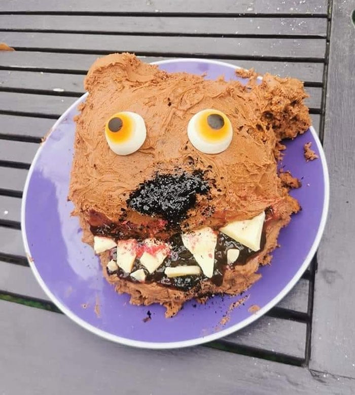 17 Terribles pasteles que de plano no querrás para tu cumpleaños