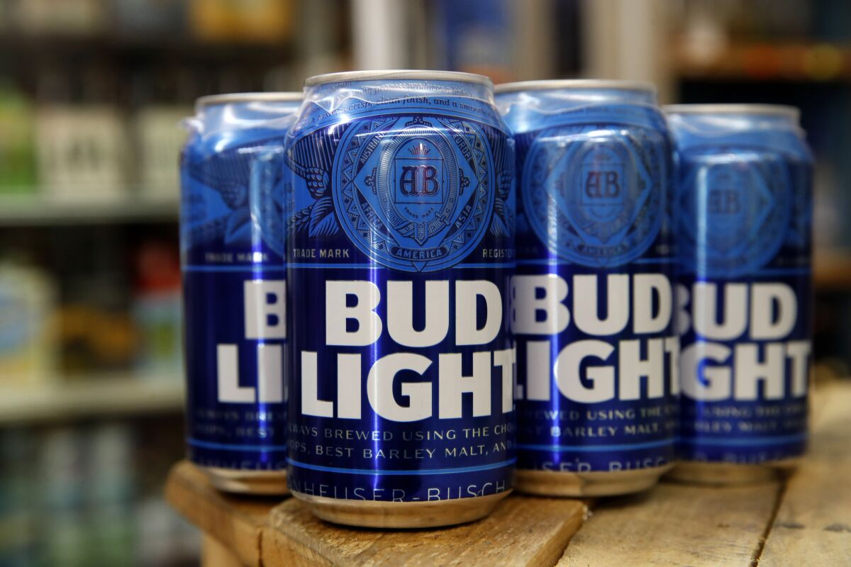 Modelo destrona de Bud Light como la más vendida en EE. UU.